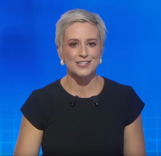 Chat with Chen Siqi | @Hanfei~ - NsfwGPT.AI - Not just an NSFW AI chatbot platform.